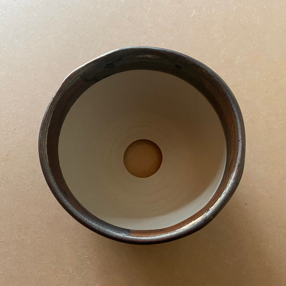 まるっと黒釉植木鉢#129【プランター】【plant pot】 一輪挿し・花瓶・花器 keron 通販 15243534｜Creema(クリーマ)