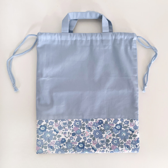 リバティ ベッツィ 巾着袋 お着替え袋 ブルー 給食袋 FONDUE 通販 15283897｜Creema(クリーマ)