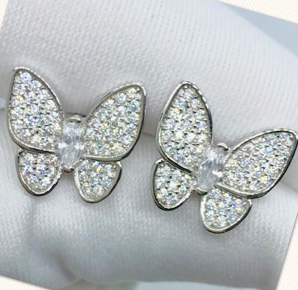 シルバー3A高級CZパヴェダイヤモンド バタフライ.ピアス☆ ピアス（スタッド・一粒） konakonako 通販｜Creema(クリーマ ...