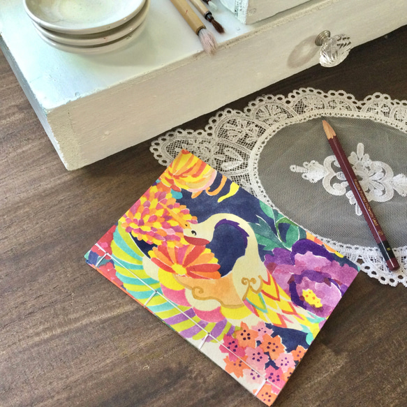 型染 A6和綴じノート 鶴に花NV ノート 型華 通販｜Creema(クリーマ) 15306045