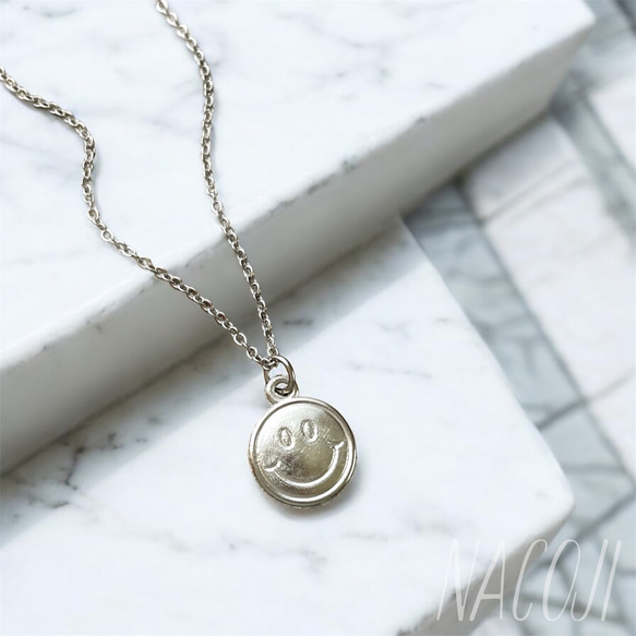 Smile!ネックレス にっこりマーク♪シンプルなシルバーカラー ネックレス・ペンダント Nacoji 通販 15308415｜Creema(クリーマ)