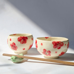 ご飯茶碗 梅 手びねり 小さめ A 茶碗・めし碗 しののめラボ 通販 15309516｜Creema(クリーマ)