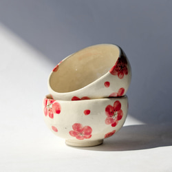 ご飯茶碗 梅 手びねり 小さめ A 茶碗・めし碗 しののめラボ 通販 15309516｜Creema(クリーマ)