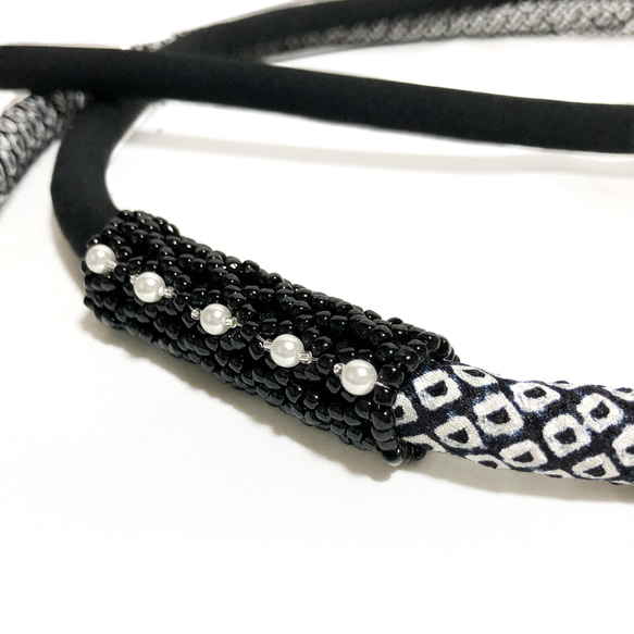 【再販】帯締め 丸ぐけ 黒無地と鹿の子絞り 帯留め パールと黒ビーズ編み 帯留め まいきちきもの 通販 15325894｜Creema(クリーマ)