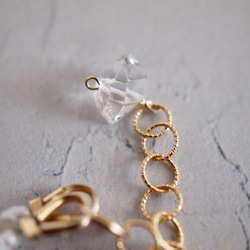 ロンドンブルートパーズ×サルディーニャ珊瑚×淡水パールの二連ブレスレット ブレスレット migratory bird 通販｜Creema(クリーマ)