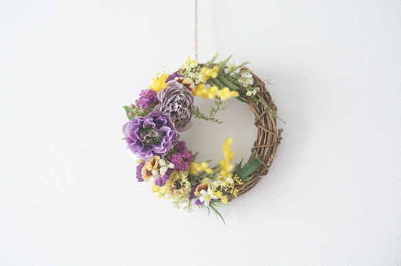 【Creema限定・1点物】春の庭・ラナンキュラスとミモザのフラワーリース リース hanahi.flower 通販 15336994 ...