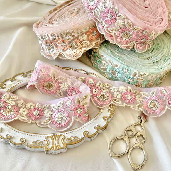 30cm インド刺繍リボン チュール 花柄 #sm7 リボン・テープ La grace 通販 15338984｜Creema(クリーマ)