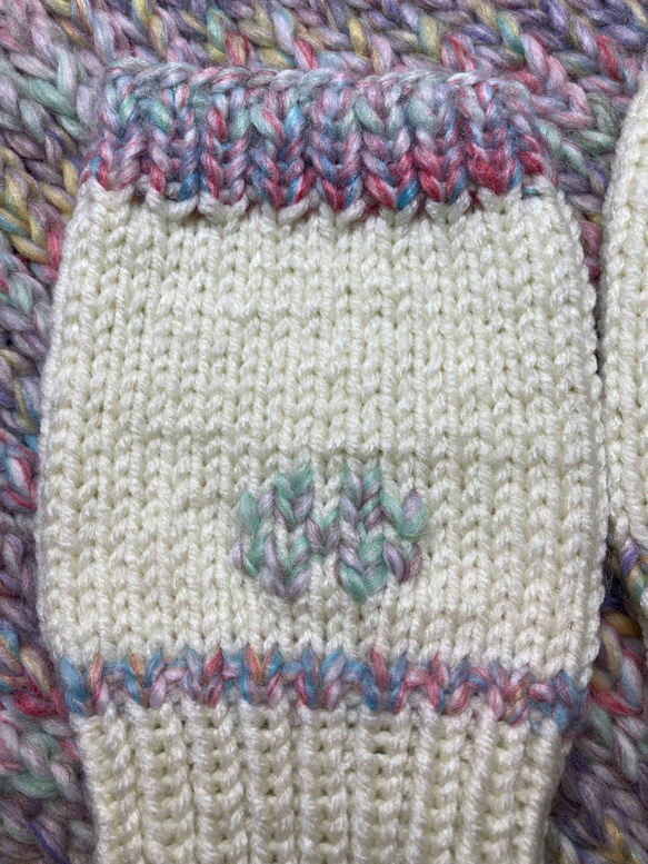 ななめ模様のネックウォーマー & メリヤス刺繍のハンドウォーマーのクリームキャンディセット＊* ネックウォーマー はなりんご 通販 ...