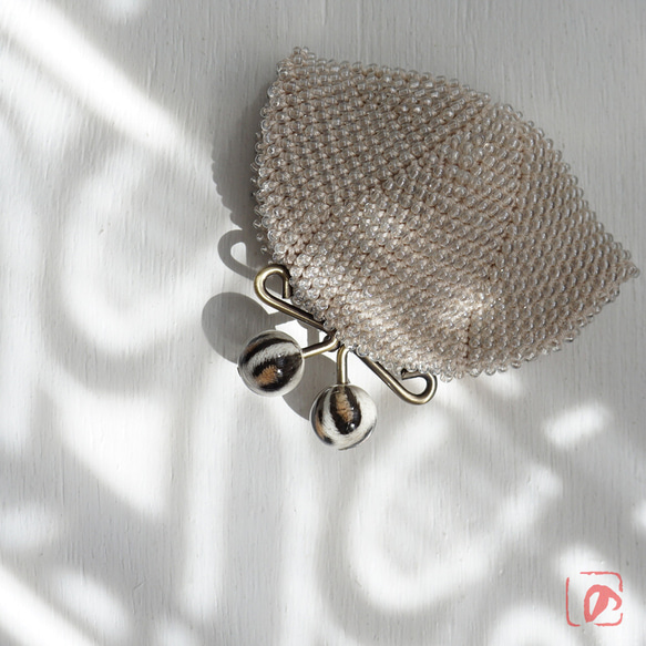 ばあば作☆☆総ガラスビーズのがま口（petit leopard・1764） ポーチ SHOP2155 通販｜Creema(クリーマ)