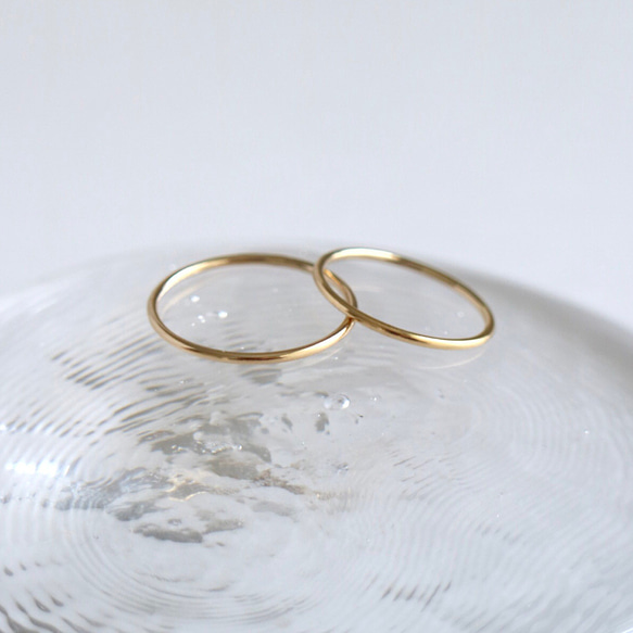 14kgf 極細0.8mmシンプルリング つけっぱなしOK！ 指輪・リング C 通販 15348816｜Creema(クリーマ)