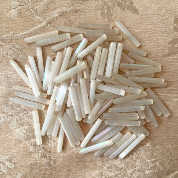 Long Bugle Beads 約27mm×4mm [BE-302]＊4本＊Antique＊ ビーズ Lyrique 通販 15356970 ...