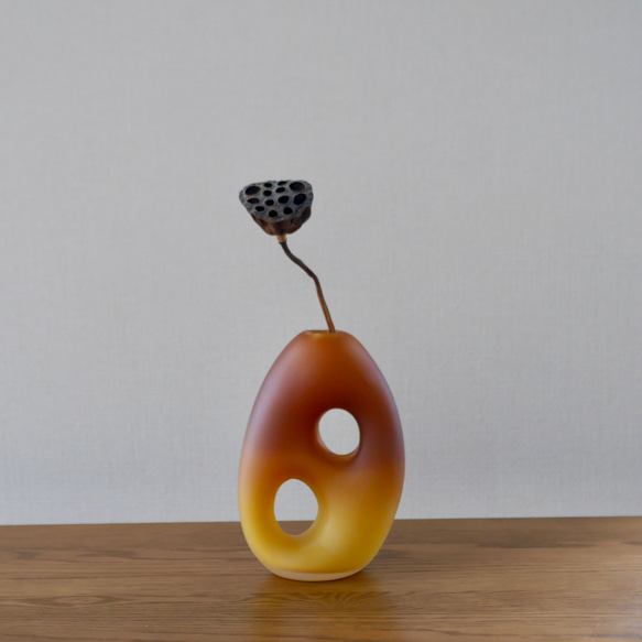 花器 ー amber ー 一輪挿し・花瓶・花器 SAKIKO GLASS DESIGN 通販 15400093｜Creema(クリーマ)