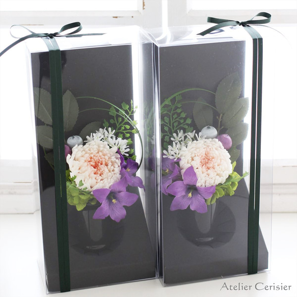 特割】大輪菊のお供え花 一対（2個1セット）（桃白菊 桔梗）仏花 Sサイズ プリザーブドフラワー プリザーブドフラワー アトリエ・セリージェ ...