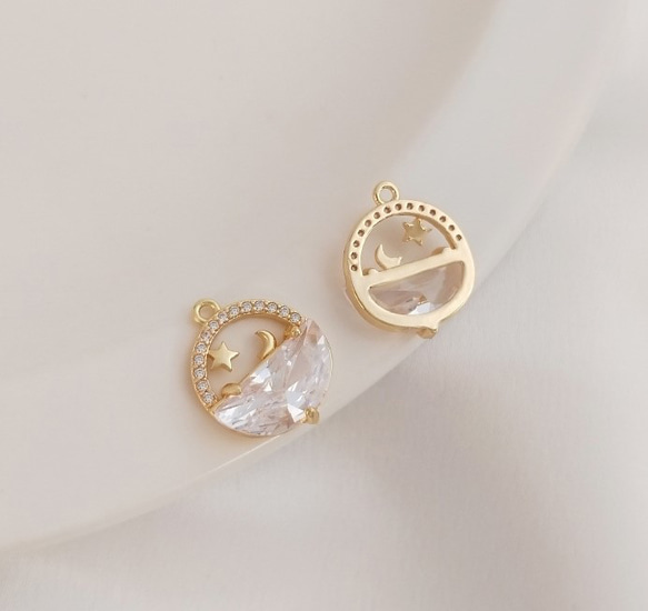 キラキラ ペンダントトップ 海の上に月星 K14gp アクセサリーパーツ チャーム 天然石アクセサリーのfiracia 通販 15409202｜Creema(クリーマ)