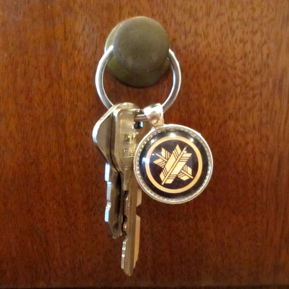 家紋 キーホルダー 九曜星 家紋 キー 31K4509 その他アクセサリー maxaraki 通販 15415416｜Creema(クリーマ)