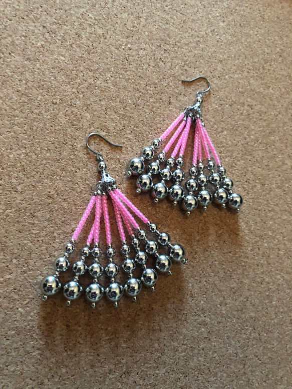 ※受注生産【チタンフックピアス/ネジバネイヤリング】本日の衣装 #あざとpink ピアス（その他） chocolamix8 通販 ...