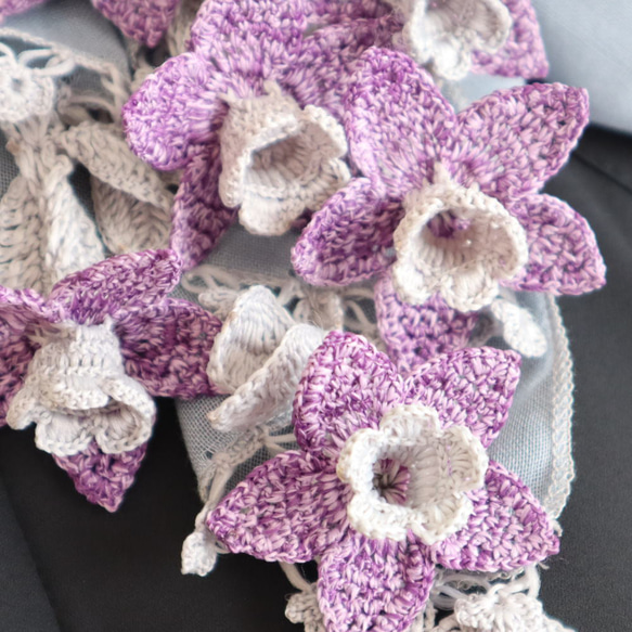 【數量有限】3D蕾絲花朵棉質披肩「水仙花」薰衣草灰色 披肩 AYTURK／アイトゥルク 的作品｜Creema 15425959