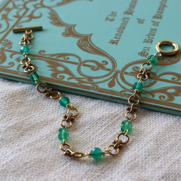 vintageグリーンのブレスレット ブレスレット KATATSUKURI 通販 15439964｜Creema(クリーマ)