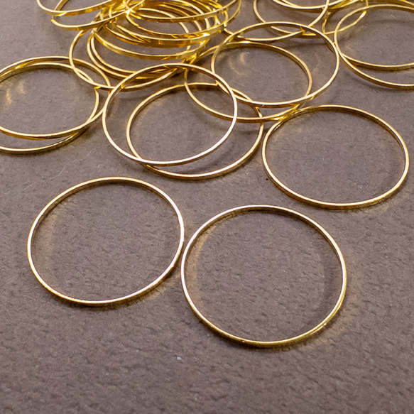 ＊30個＊ フレームコネクター 20x1mm リング ゴールドカラー 金色 真鍮 リンクコネクター ct023s 金具・チェーン OKAERI ...