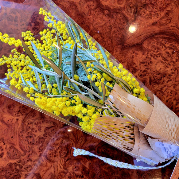 ミモザ&オリーブドライフラワーブーケ ドライフラワー So-netmo 通販 15488234｜Creema(クリーマ)