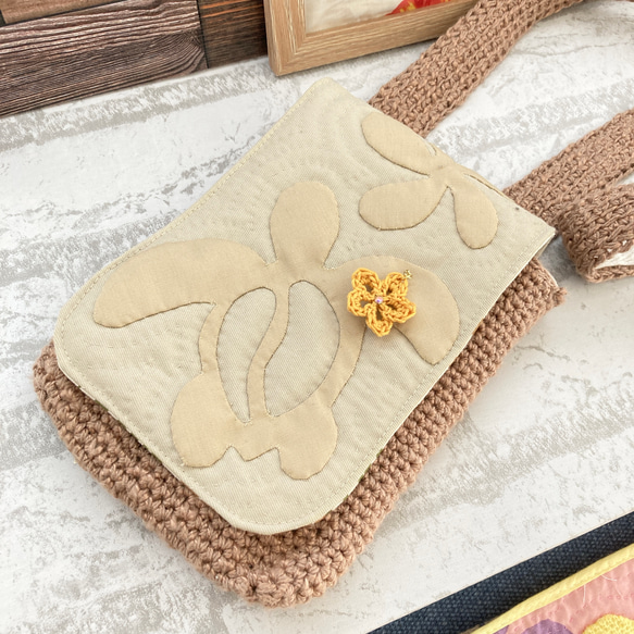 ハワイアンキルトと編み物のmixポーチ ポシェット yoyomi 通販 15509291｜Creema(クリーマ)