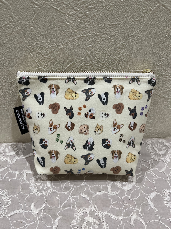 16センチポーチ☆犬柄・face ポーチ moca 通販 15552389｜Creema(クリーマ)
