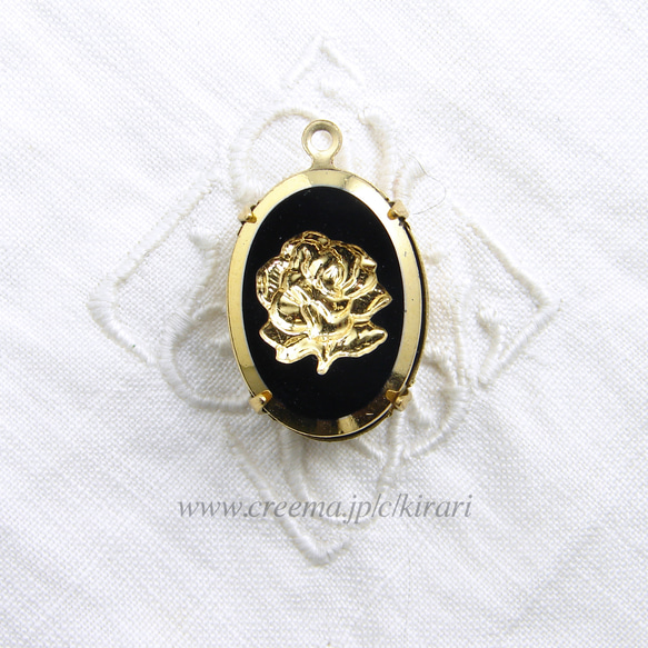 ヴィンテージチャーム Jet Black Gold Rose (1ヶ） チャーム KiRAR! 通販 15574113｜Creema(クリーマ)
