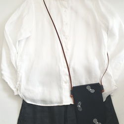 スマホショルダー ポシェット ミナペルホネン choucho スマホショルダー サコッシュ [受注製作] スマホポシェット・スマホポーチ ...