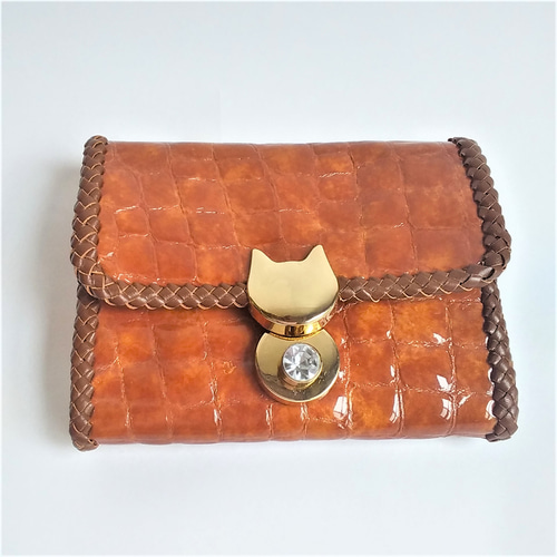 猫金具が可愛い本革三つ折り財布 三つ折り財布 手作りかばん工房 猫金具が可愛い本革三つ折り財布 三つ折り財布 手作りかばん工房