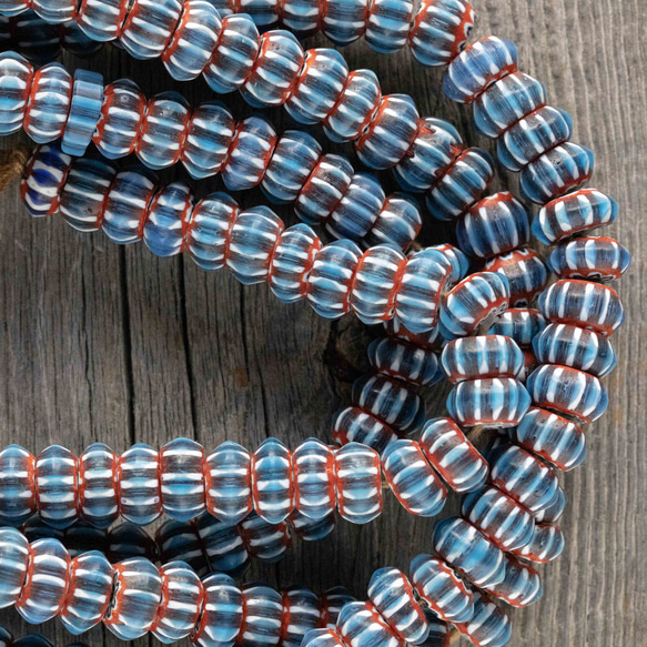 ＊Chevron button type beads ビーズ up to you! 通販 15613306｜Creema(クリーマ)