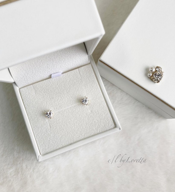 14kgf CZ Heart stud pierce ピアス（スタッド・一粒） A.D.G®︎ 通販 15667697｜Creema(クリーマ)