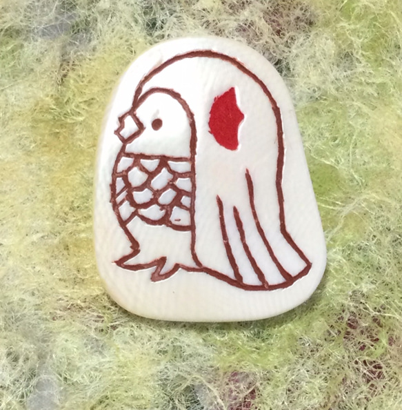 象牙アマビエブローチ※ ブローチ 石橋象牙店 通販 15683894｜Creema(クリーマ)