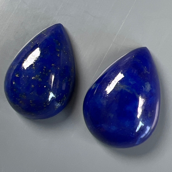 5A ラピスラズリ 13ミリティアドロップ型ルース ペア nl6165 天然石 pinky 通販｜Creema(クリーマ) 15687154