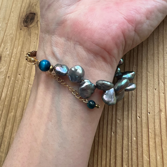 ブラックケシパールのブレスレット ブレスレット uncle joji アンクルジョウジ 通販 15698701｜Creema(クリーマ)