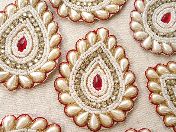 1枚 オリエンタル ワッペン エスニック ★ペイズリー インド アラビアン インド 手芸 レジン・樹脂 Chini's 通販 15705677 ...