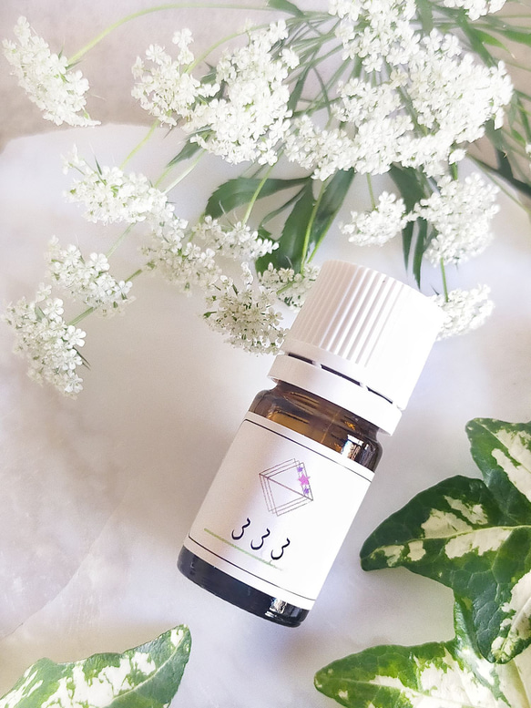 天然アロマ100％スッキリ系ブレンドオイル【333】 ディフューザー・アロマポット kenranbido 通販｜Creema(クリーマ ...