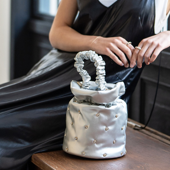 2way PUレザー ビジュー 軽量 トートバッグ ショルダーバッグ シルバー [beaze-2d-sil] トートバッグ HAYNI 通販 15715454｜Creema(クリーマ)