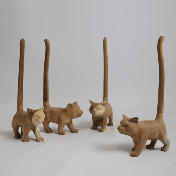 送料無料）クリスマスSALE 天然無垢ウッド 尻尾の長い猫 ホルダー スタンド トイレッペーパー甘えるネコW78B その他インテリア雑貨 ...