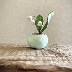 7927.bud 粘土の鉢植え スズラン その他インテリア雑貨 bud 通販 15738017｜Creema(クリーマ)