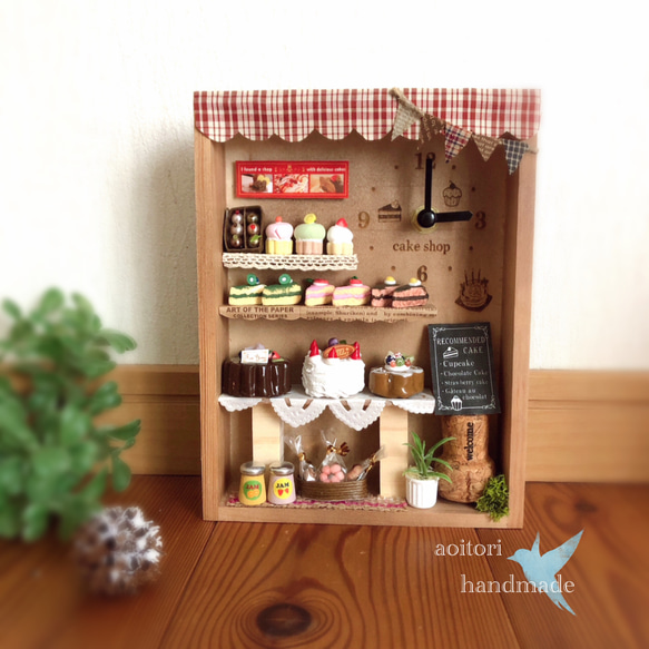 ミニチュアケーキ屋さん 置き時計 掛け時計・置き時計 あおいとり＊ 通販｜Creema(クリーマ) 15779676