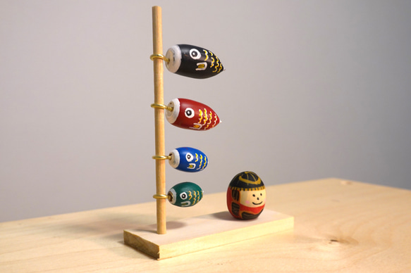 どんぐり鯉のぼりとどんぐり鎧兜のセット 五月人形 端午の節句 木製 季節の玄関飾り 五月人形・こいのぼり studio.nokinoki 通販 ...
