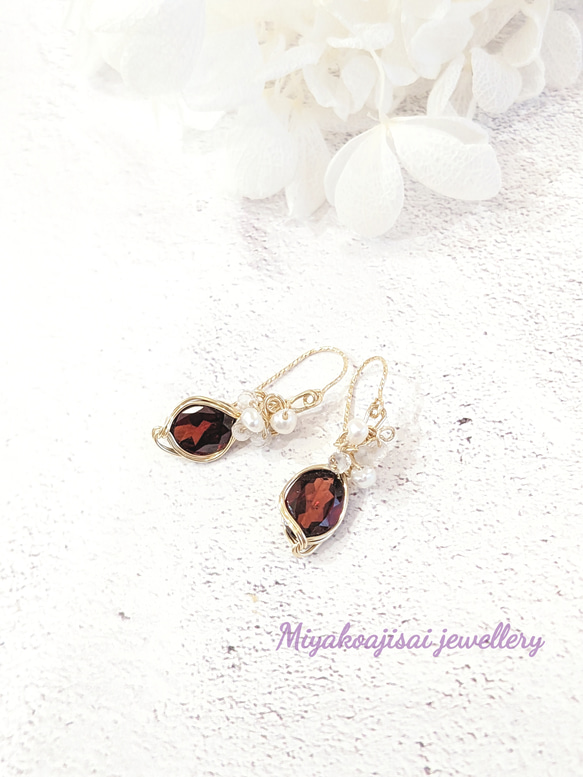 ガーネットのピアス 14kgf天然石ワイヤージュエリー ピアス（フック・チェーン） みやこあじさいジュエリー 通販 15817527 ...