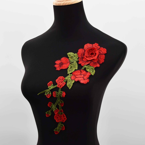 AZ094レッド 立体お花モチーフレース 胸元モチーフ 薔薇モチーフ AZ094レッド 立体お花モチーフレース 胸元モチーフ 薔薇モチーフ