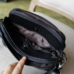 牛革シンプルなショルダーバッグ肩掛け斜め掛けポシェットバッグ リュック・バックパック yenppo 通販｜Creema(クリーマ) 15826166