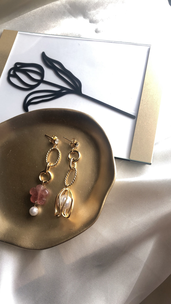 18kgp*チューリップ アシンメトリーピアス ピアス（スタッド・一粒） hm* 通販 15835152｜Creema(クリーマ)