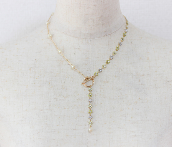 「受注生産」フラワーチェーンとパールのY字ネックレス（グリーン系） ネックレス・ペンダント mimi-yuki 通販 15839884 ...