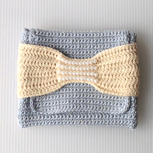 リボンポーチ キラつやビーズ くすみブルー ポーチ lapic 通販 15848484｜Creema(クリーマ)