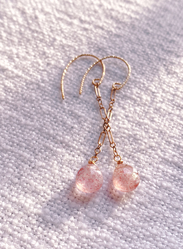 天然石 ピンクエピドートのピアス 14kgf ピアス（フック・チェーン） Atelier Coralina 通販 15858576｜Creema(クリーマ)