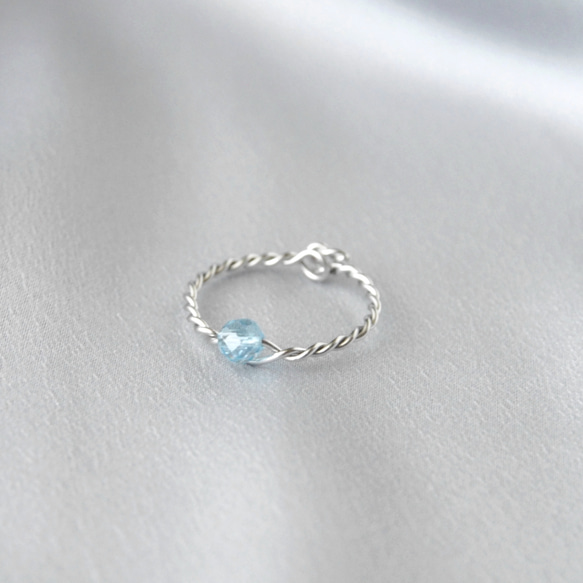 Twist Point Ring（アクアマリン） 指輪・リング Amagris 通販 15863757｜Creema(クリーマ)