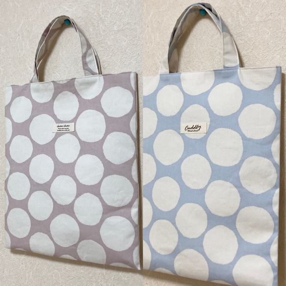 A4トートバッグ にじみ水玉 トートバッグ 13th★SALE中★mami+ 通販 15874642｜Creema(クリーマ)